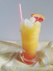 Sweet Sunrise Mocktail (Nonalcoholic Tequila Sunrise)