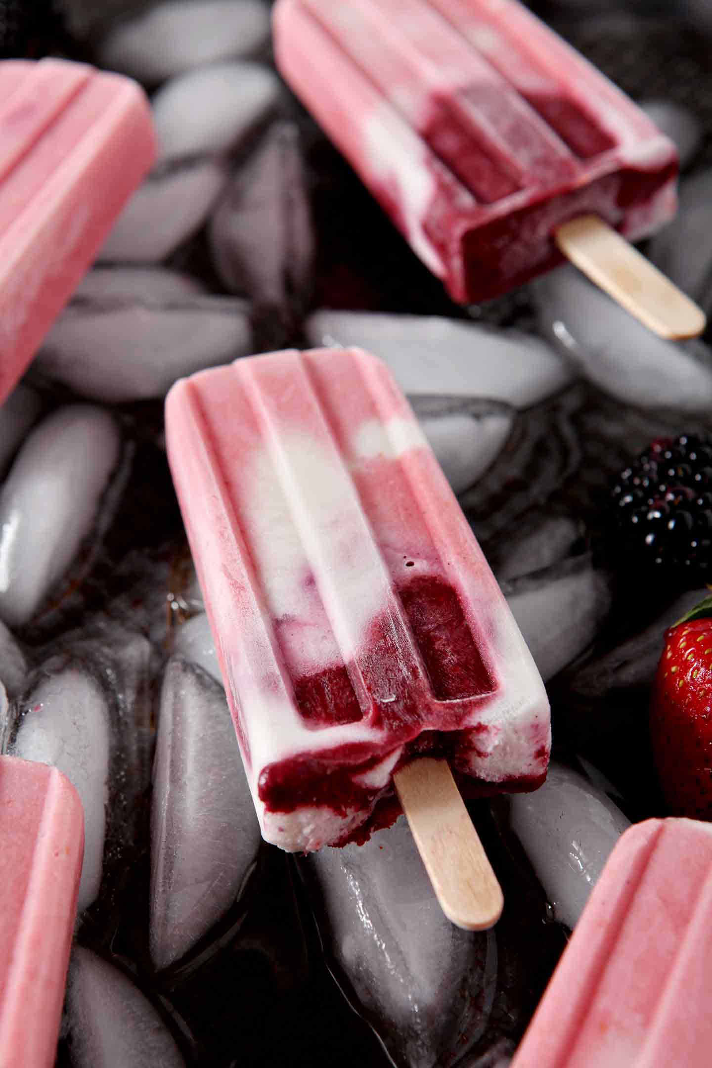 Patriotic Paleo Popsicles are the PERFECT sweet for the summer!