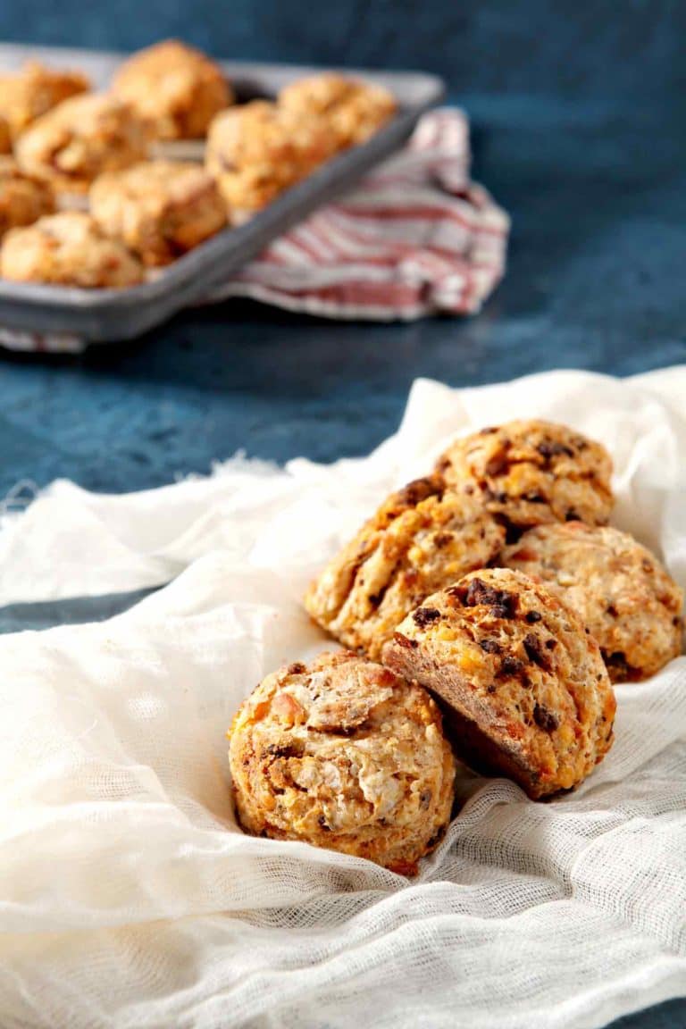 Chili Cheese Biscuits for tailgating, at-home entertaining, parties and ...