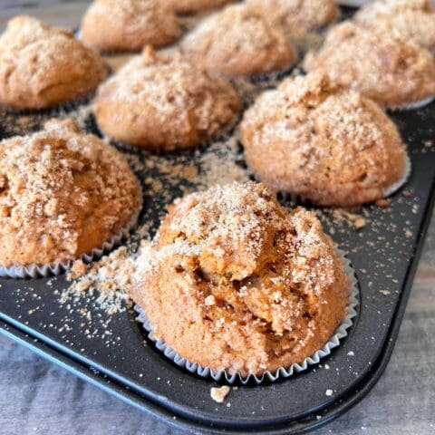 The BEST Pumpkin Muffins for Pumpkin Season