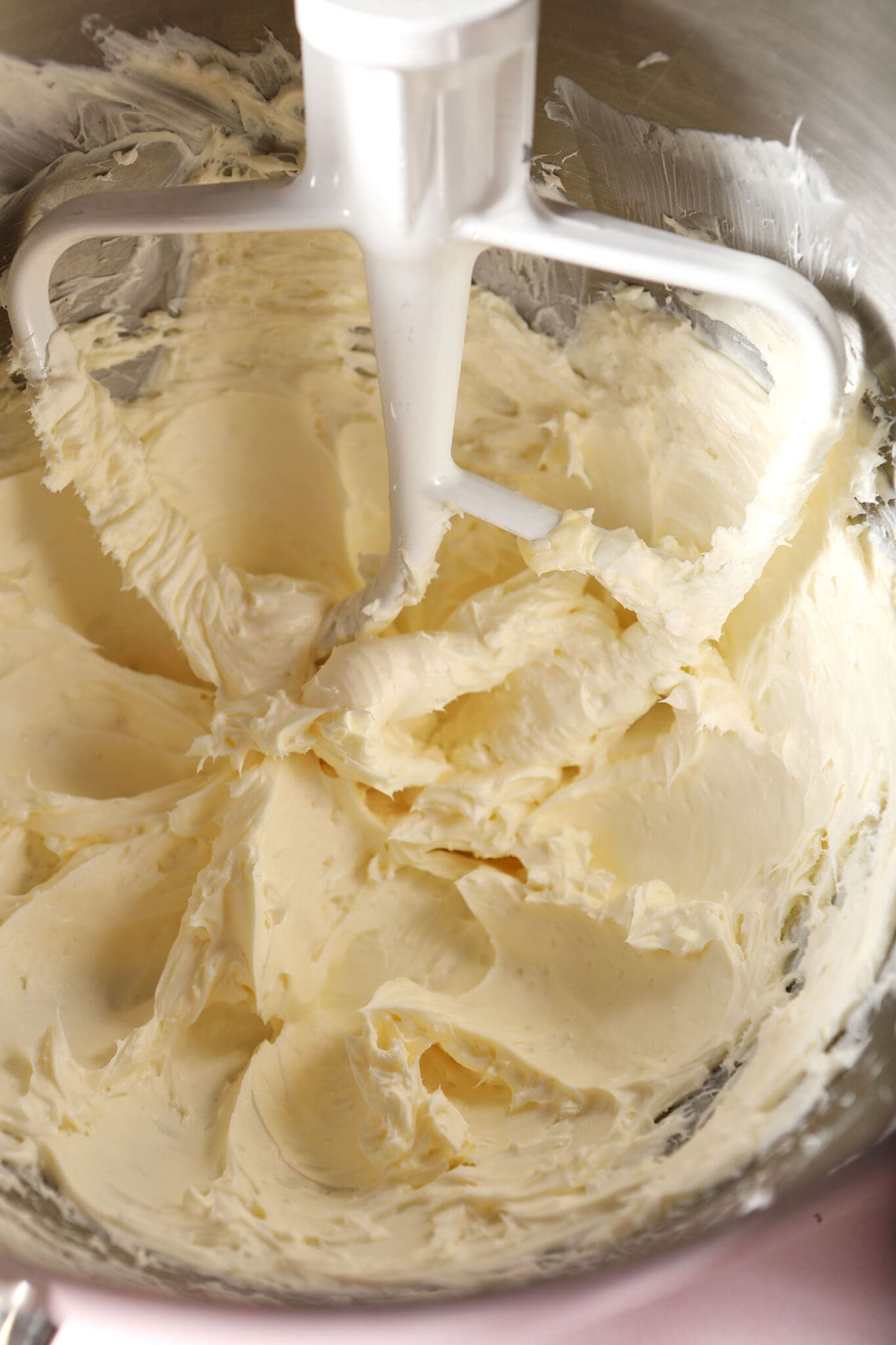 How to make the BEST Cream Cheese Frosting